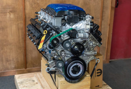 There's A 1,000 BHP Dodge Hellephant Crate Engine For Sale