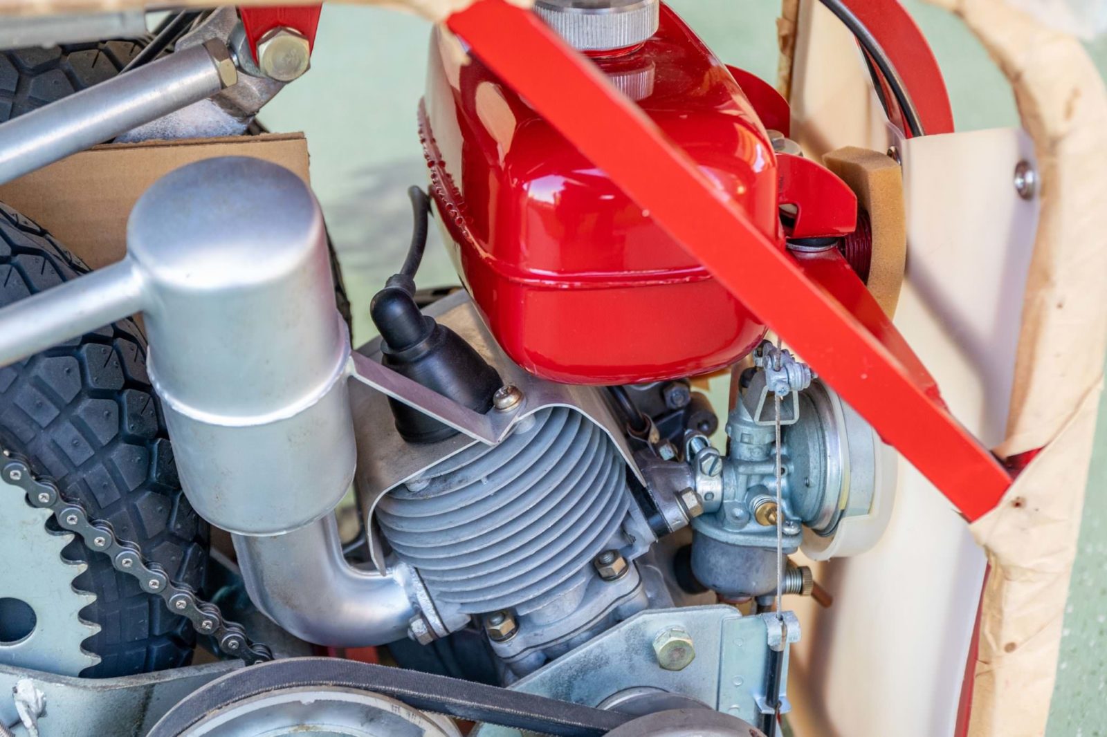 A 1968 Fuji Go-Devil: The Folding Motorcycle That Fits In A Suitcase