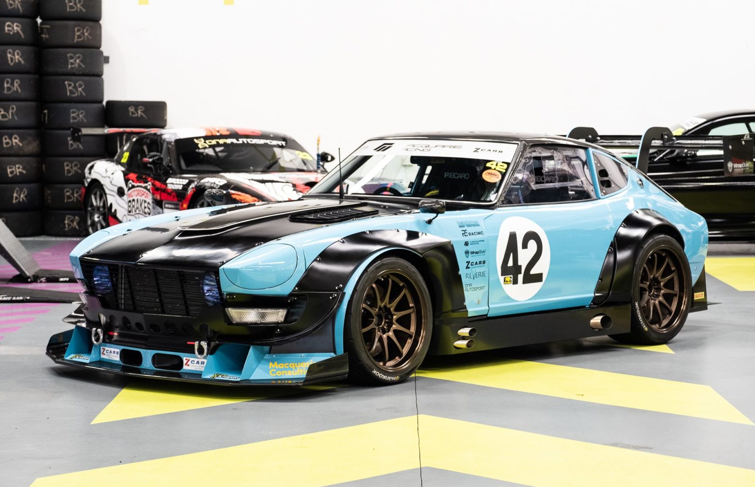 Freshly Built: A Skyline GT-R Powered Datsun 240Z Race Car