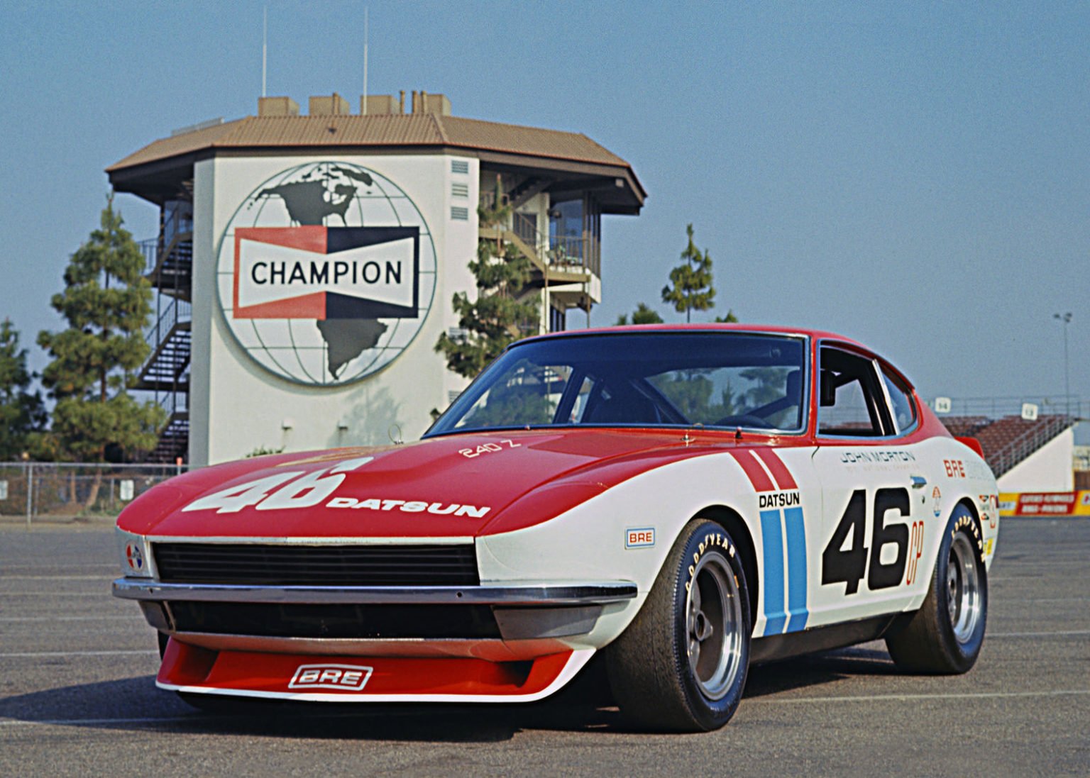 Freshly Built: A Skyline GT-R Powered Datsun 240Z Race Car