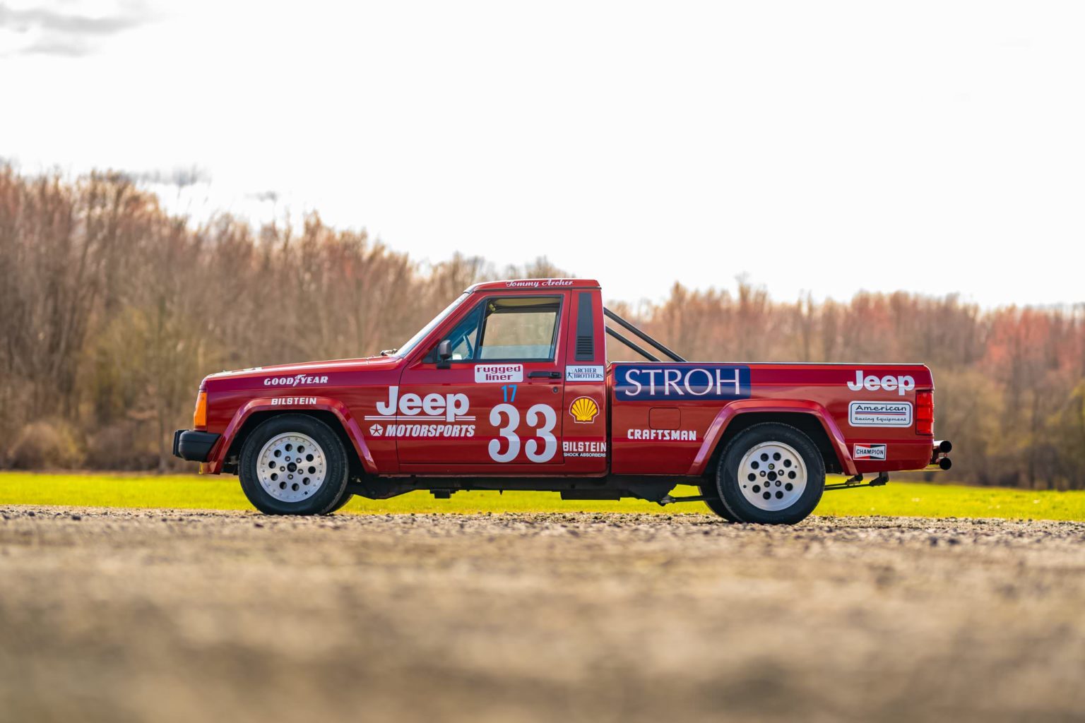 For Sale: A Championship Winning 1988 Jeep Comanche Race Truck