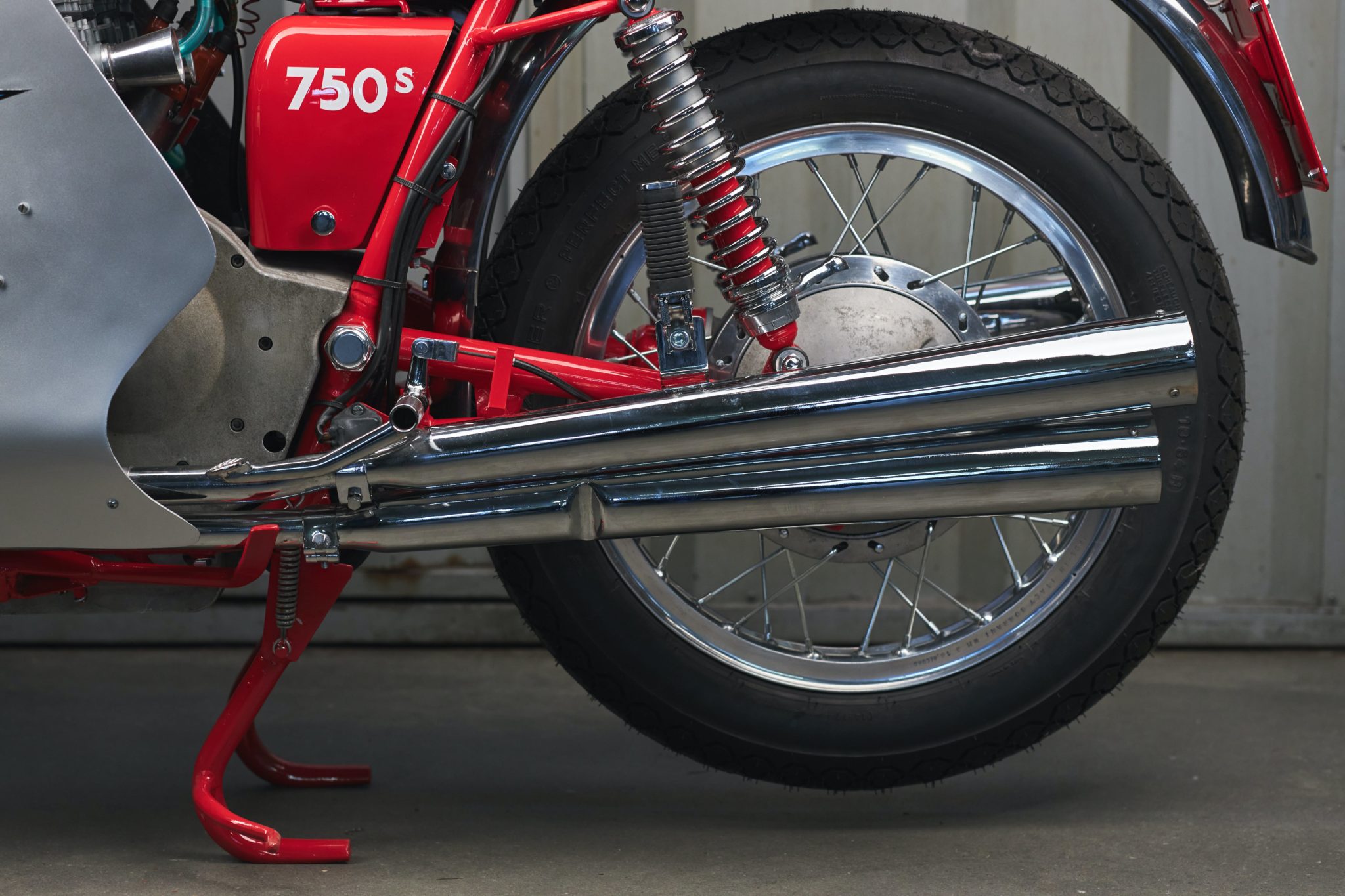 For Sale: A Stunningly Beautiful 1974 MV Agusta 750S