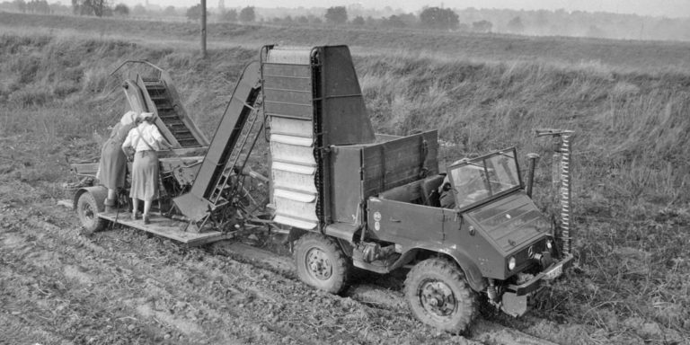 There's A Fleet Of Ex-Australian Army Unimogs For Sale (Individually)