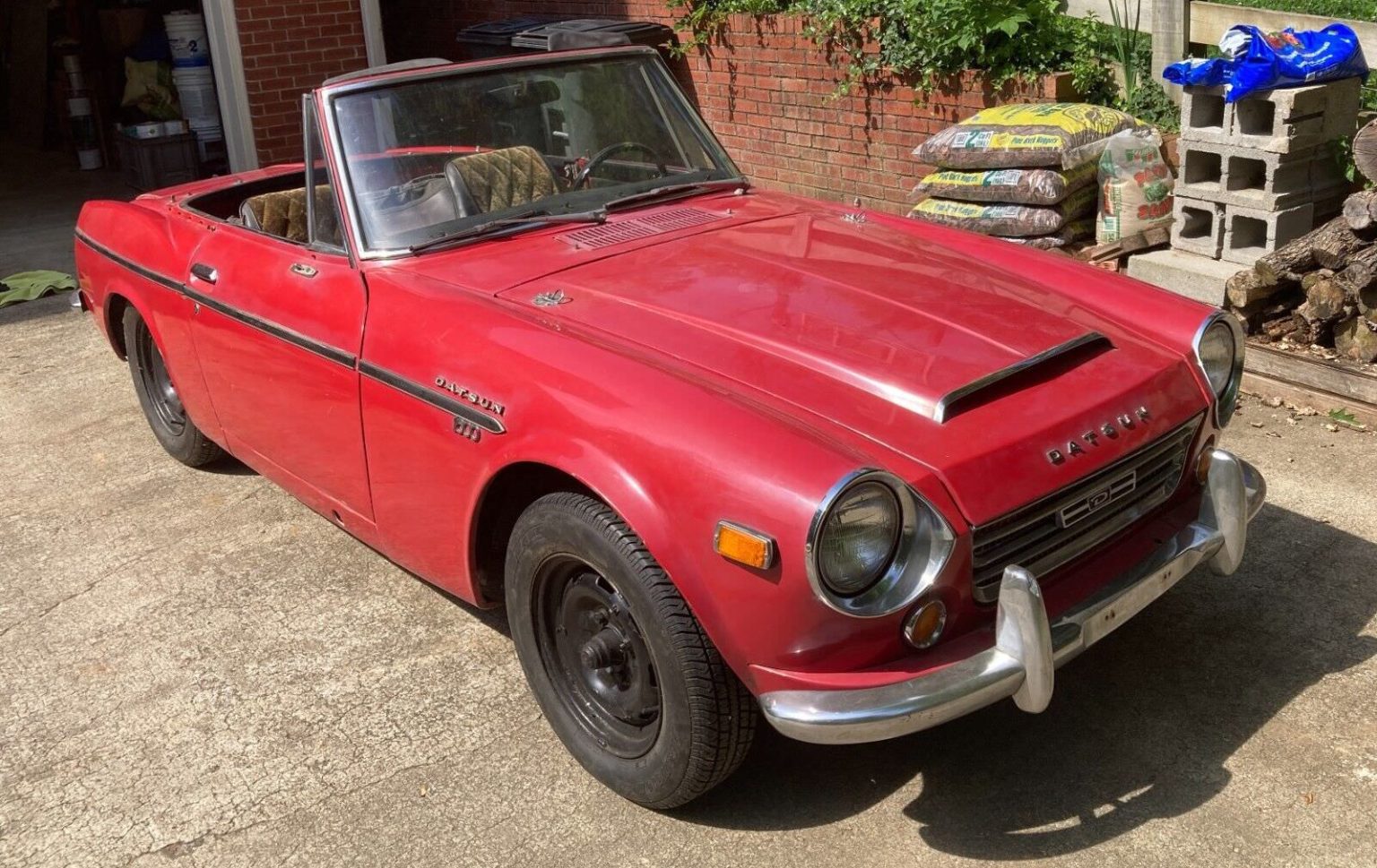 Rare Japanese Project Car: A 1969 Datsun 1600 Roadster