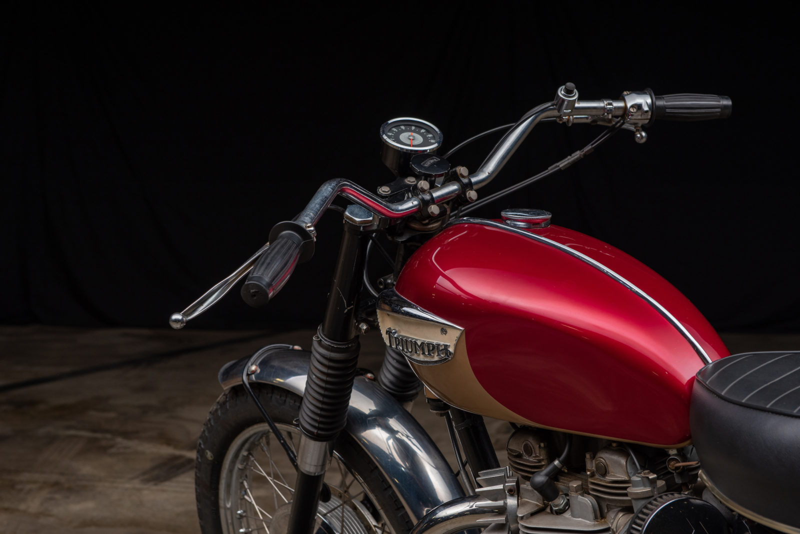 A Rare 1967 Triumph Bonneville TT Special – The Steeplechase Racer