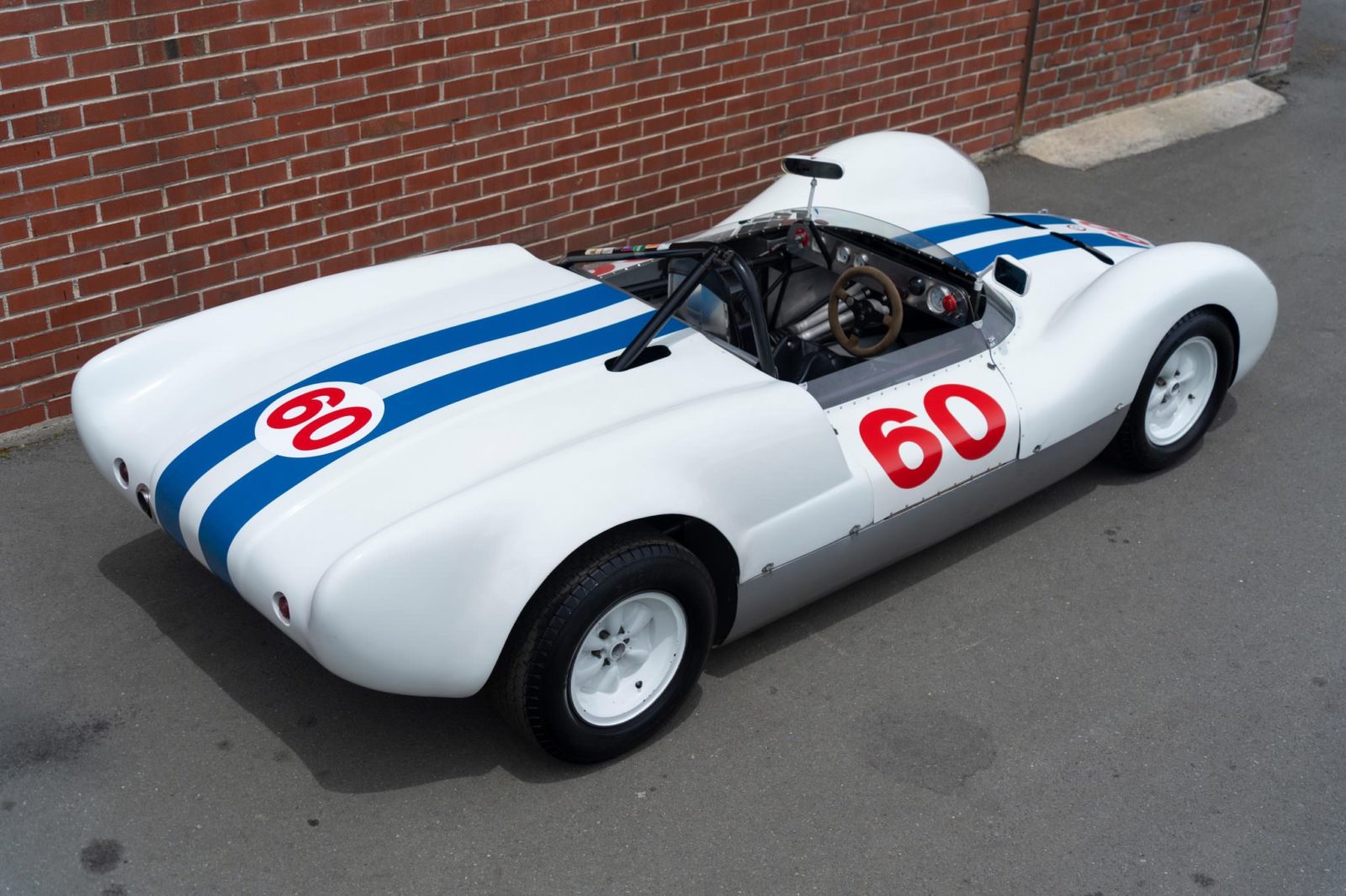 A Uncommon (And Uncommon) 1961 Dolphin America Sports activities Racer ...