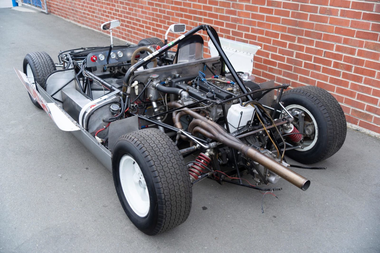 A Uncommon (And Uncommon) 1961 Dolphin America Sports activities Racer ...