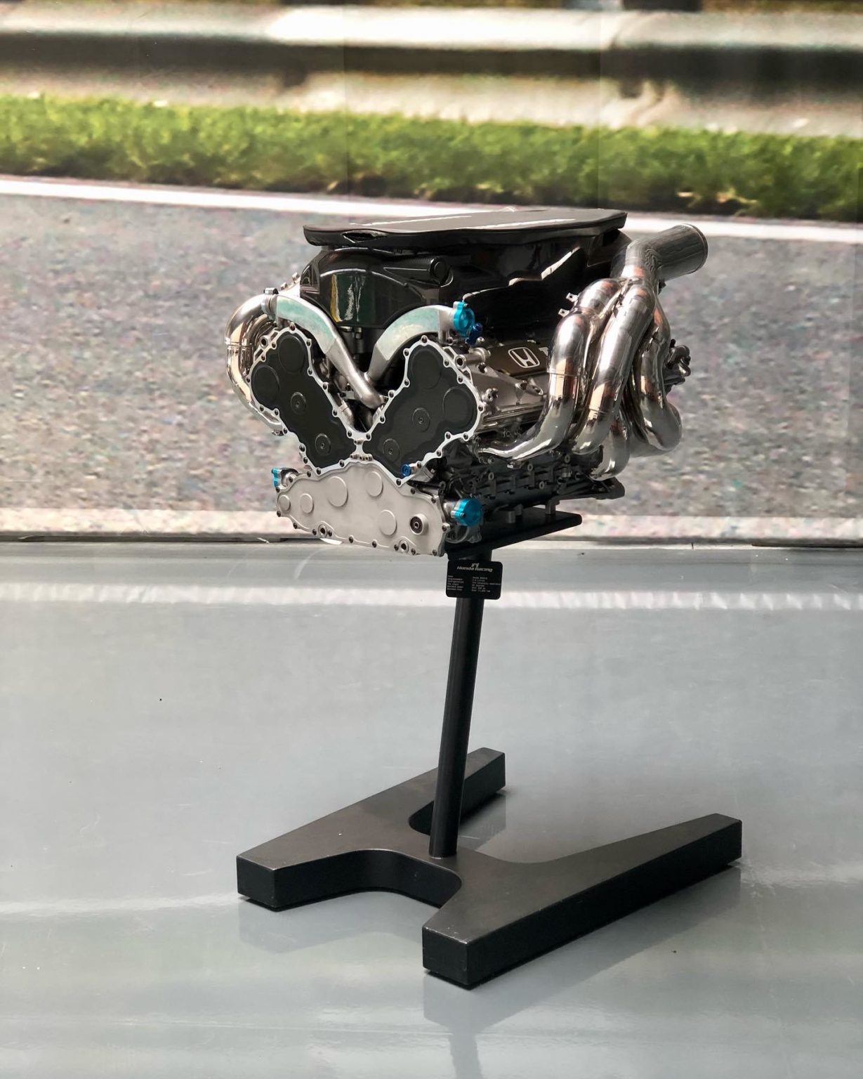 For Sale: A 2001 Honda RA V10 Formula 1 Engine