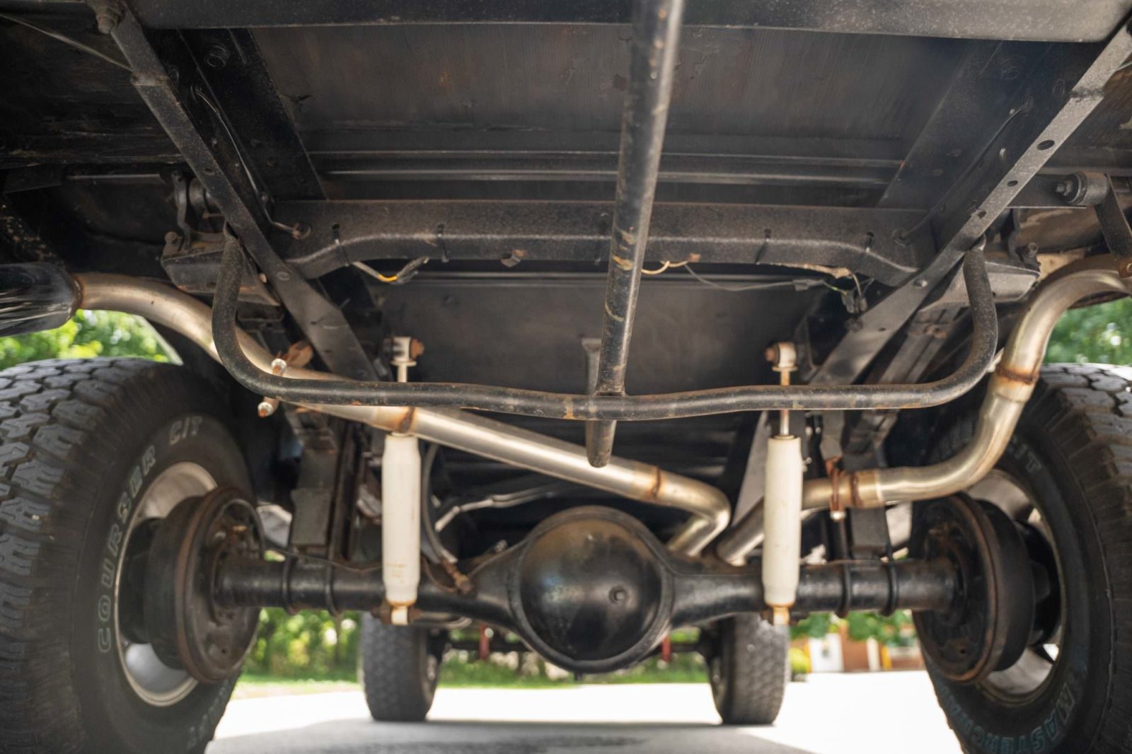 An Upgraded 1959 International Harvester Travelall 4x4