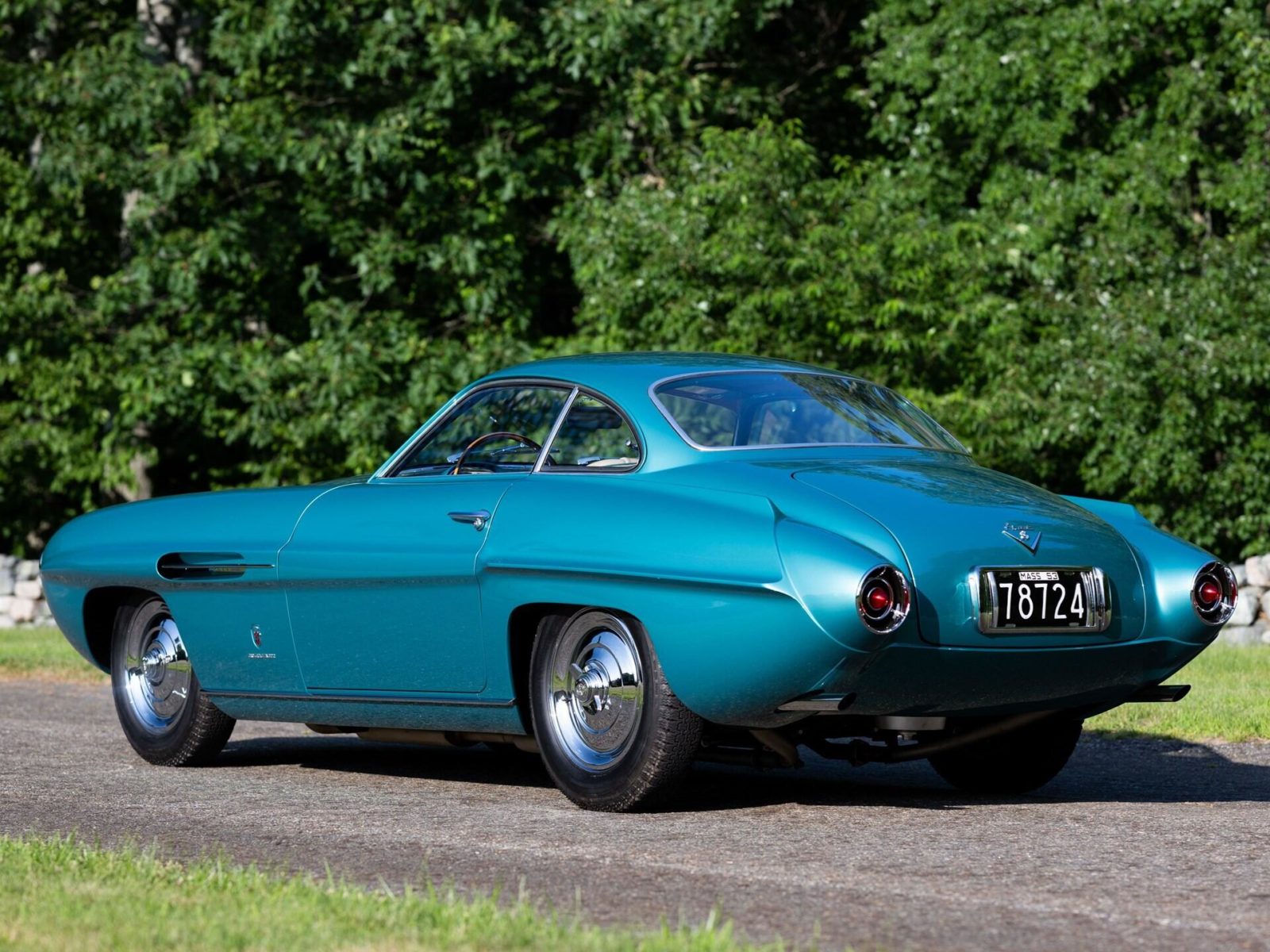 The Impossibly Beautiful Fiat 8V Supersonic By Ghia
