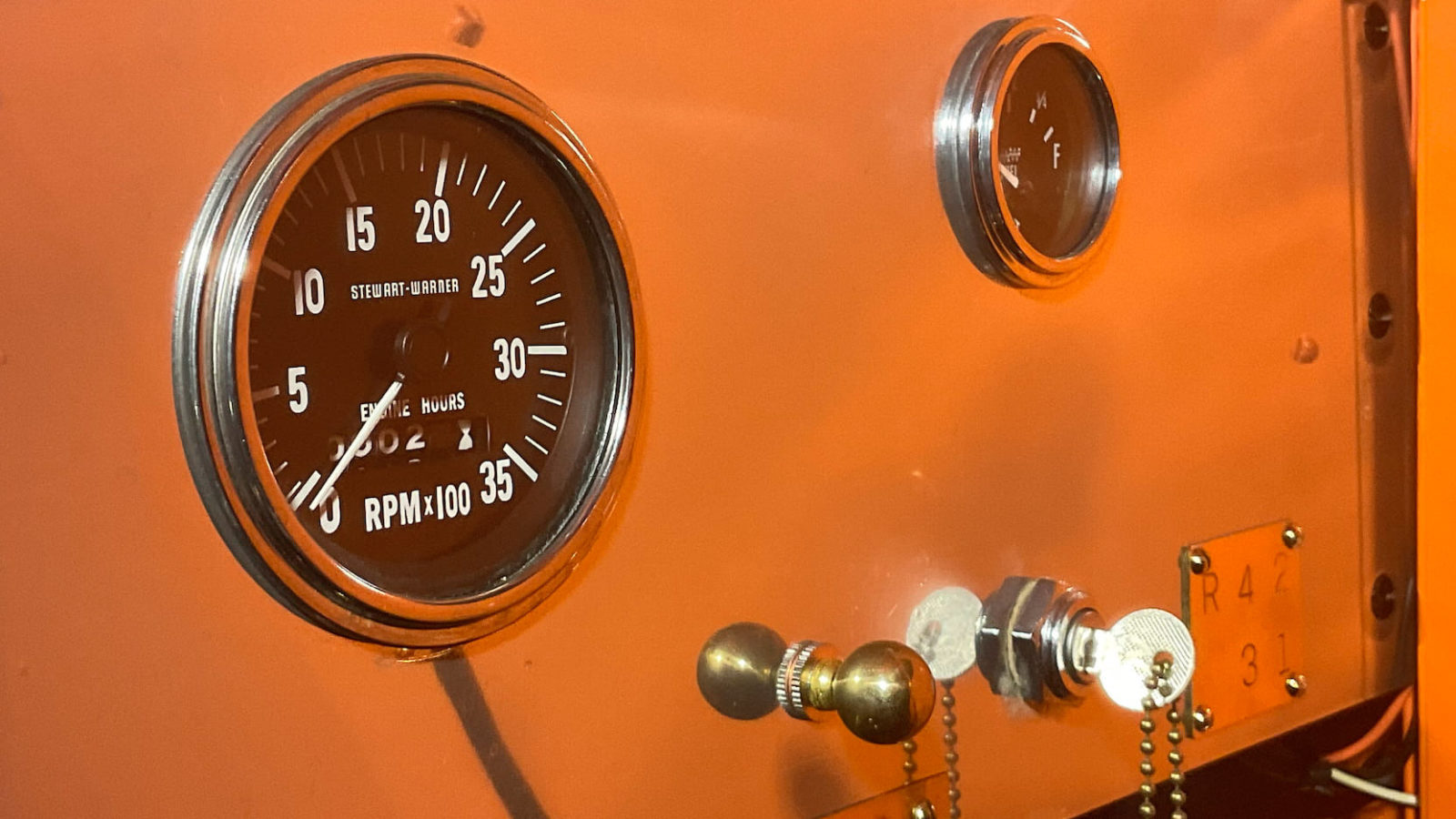 The Weirdest Snow Mobile In The World: The Monarch Sno-Motor