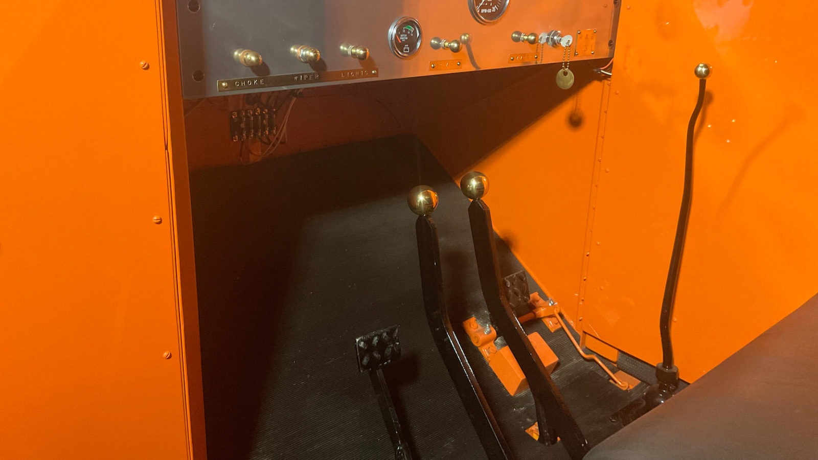 The Weirdest Snow Mobile In The World: The Monarch Sno-Motor