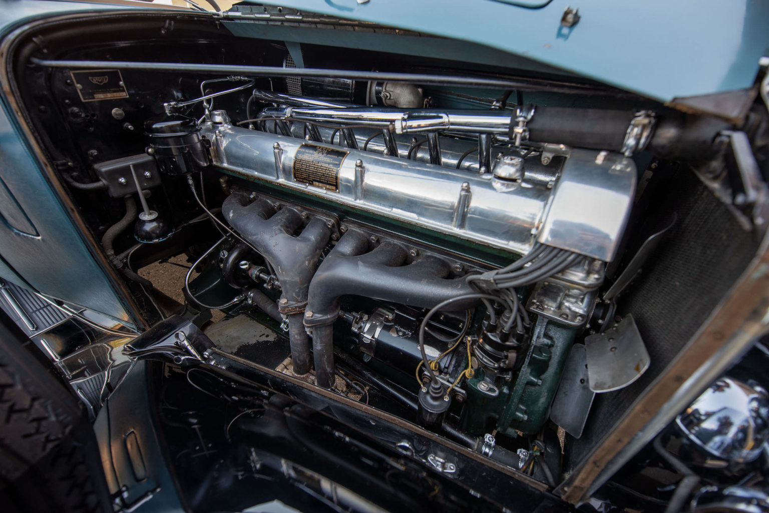 A Fabric-Bodied "Supercar" From 1932: The Stutz DV-32 Super Bearcat