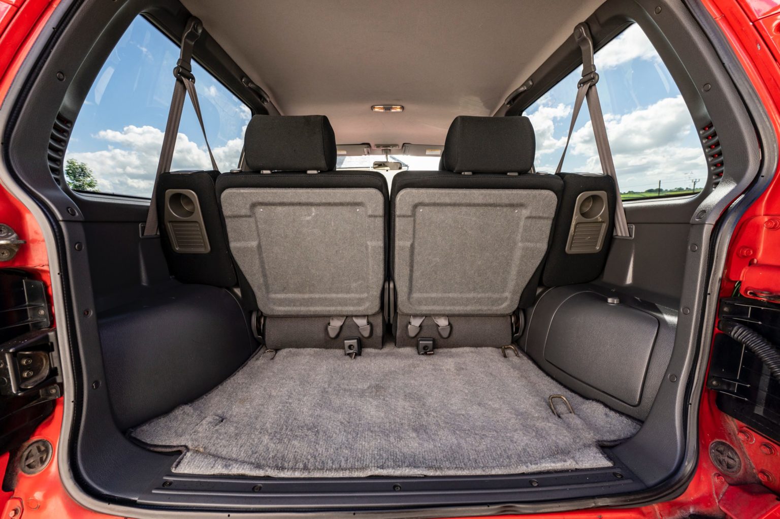 For Sale: A Rare Mitsubishi Pajero Evolution "King of the Desert"