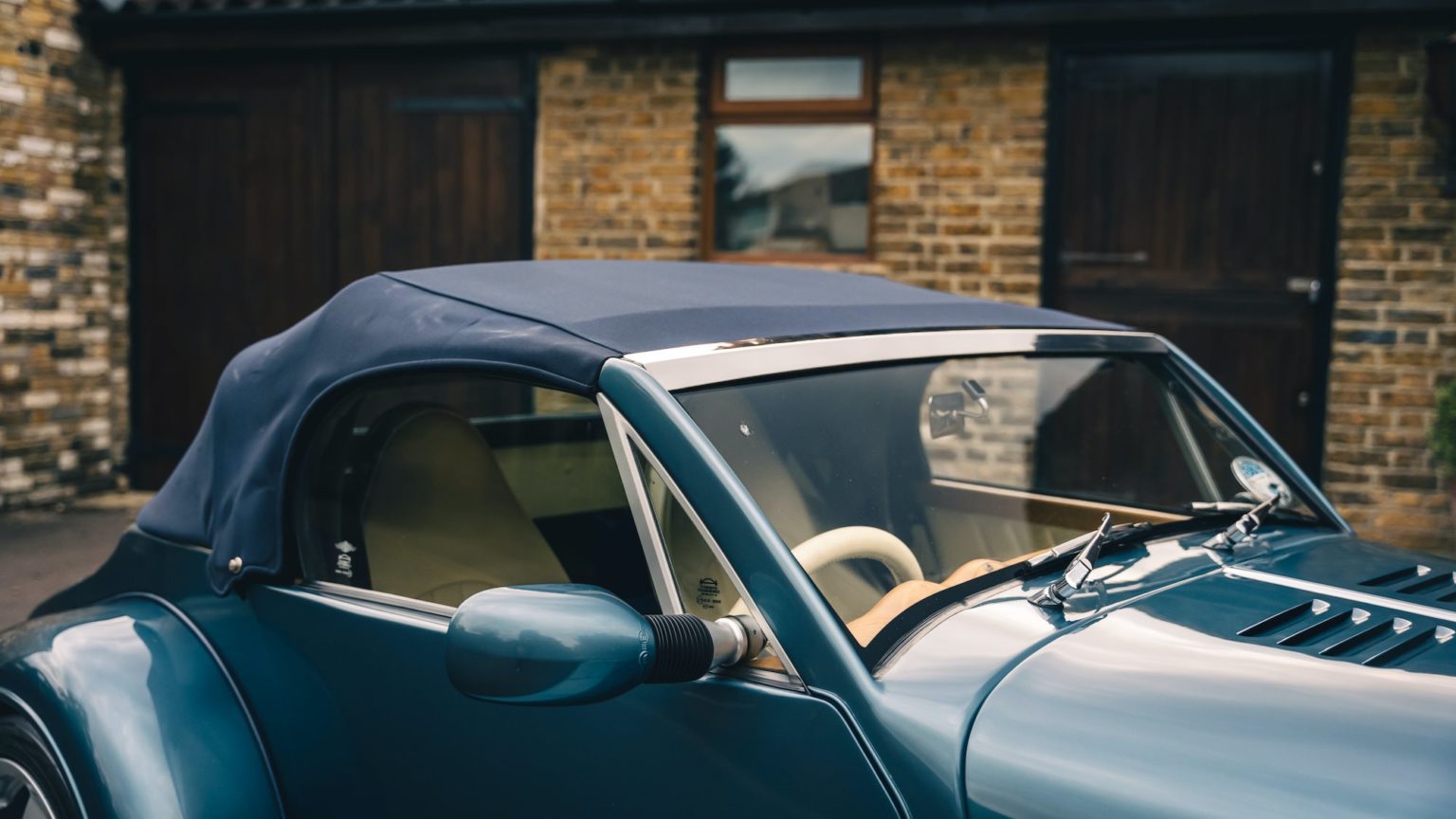 For Sale: A Morgan Aero 8 – An Unusual British Supercar