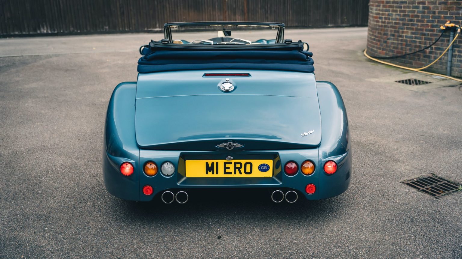 For Sale: A Morgan Aero 8 – An Unusual British Supercar