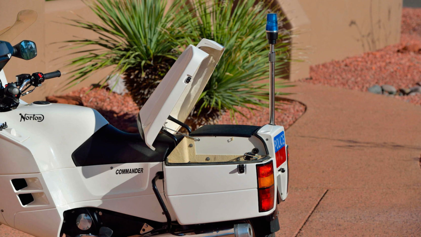 A Rare 1989 Norton Commander – A Wankel Rotary-Powered Motorcycle