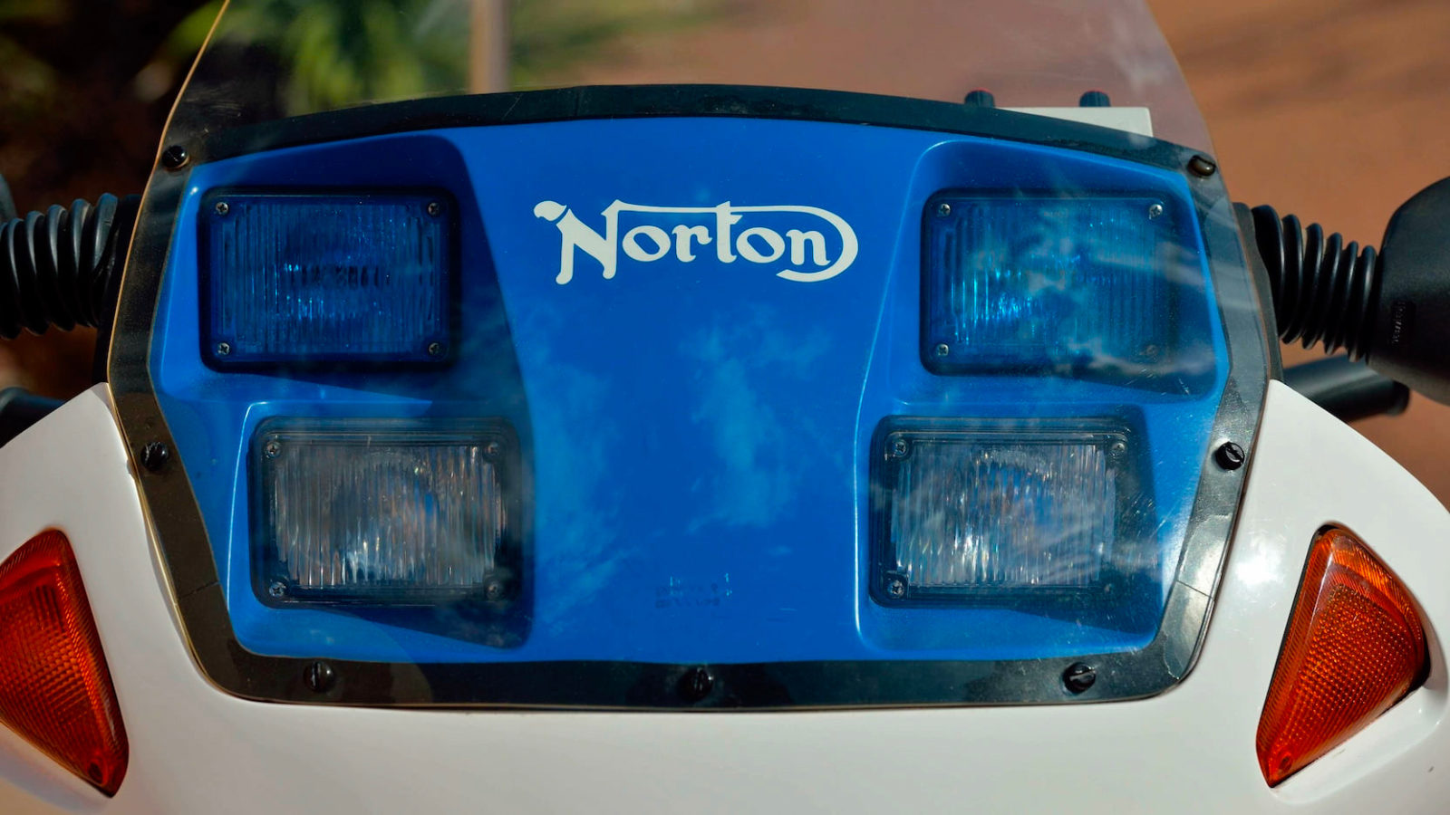 A Rare 1989 Norton Commander – A Wankel Rotary-Powered Motorcycle