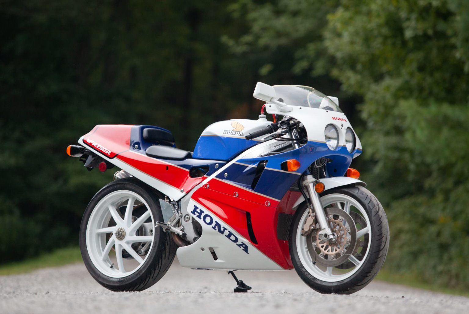For Sale: A Honda VFR750R RC30 - King Of The 80s Superbikes