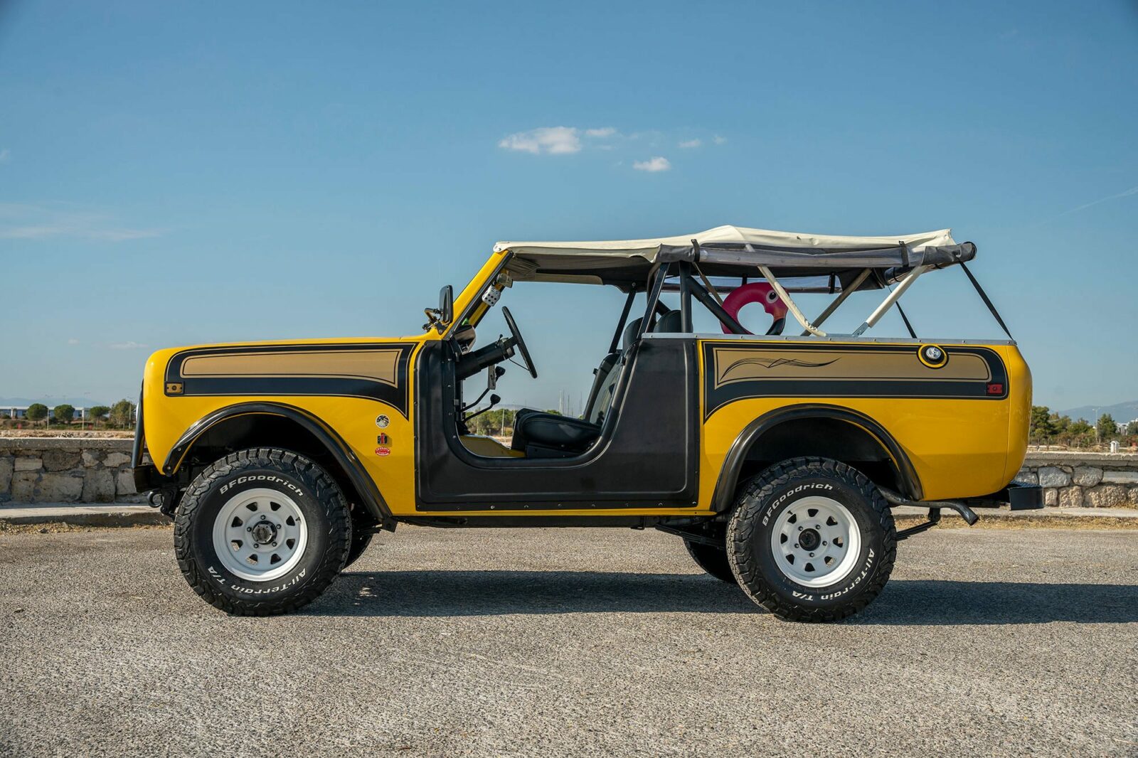 For Sale: A Restored International Scout SSII "Super Scout II"