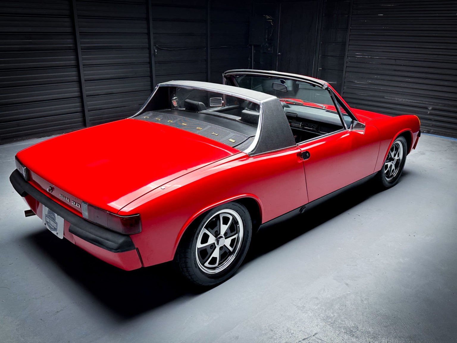 "The Forgotten Porsche" - A 1974 Porsche 914 5-Speed
