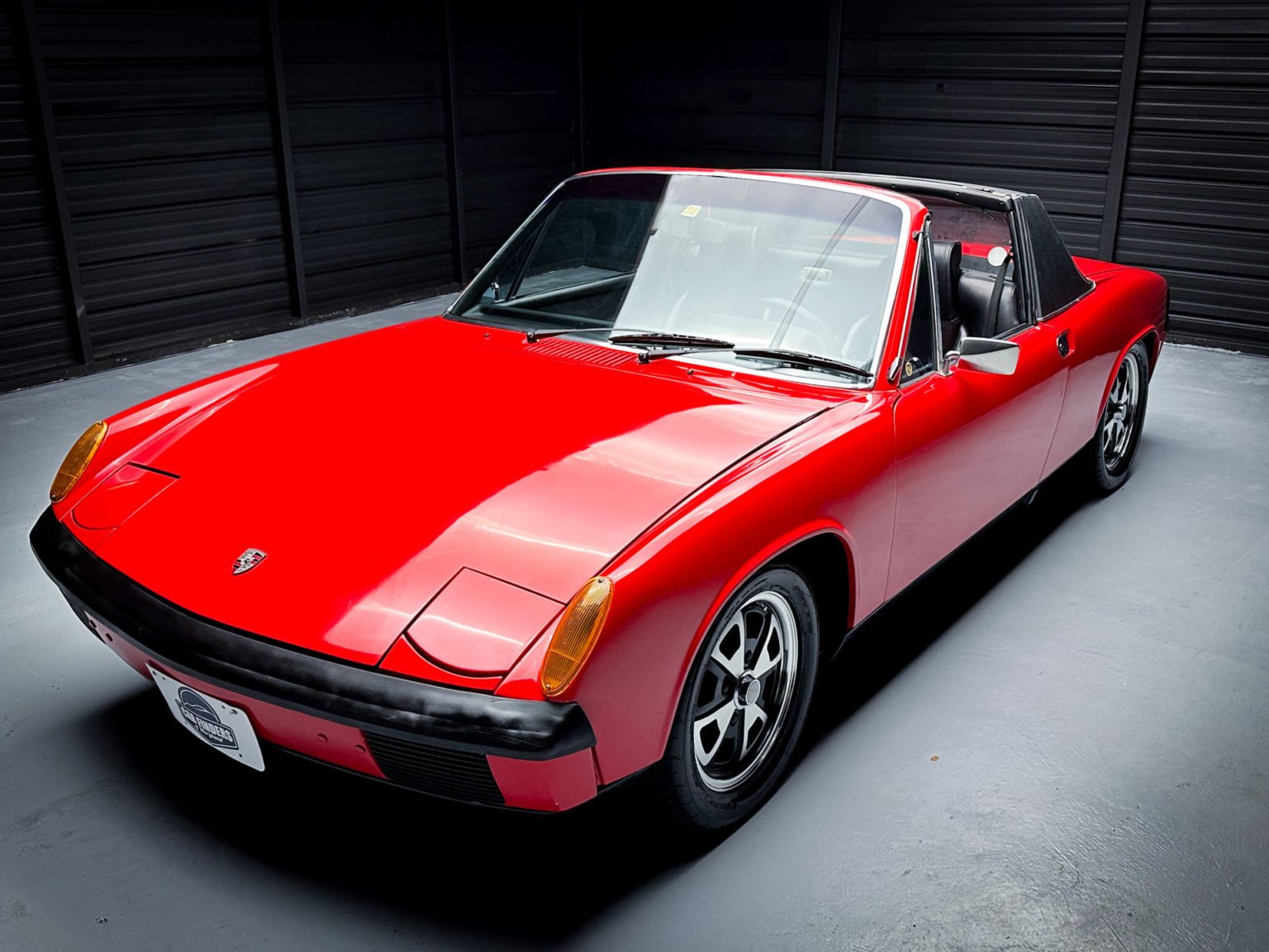 "The Forgotten Porsche" - A 1974 Porsche 914 5-Speed