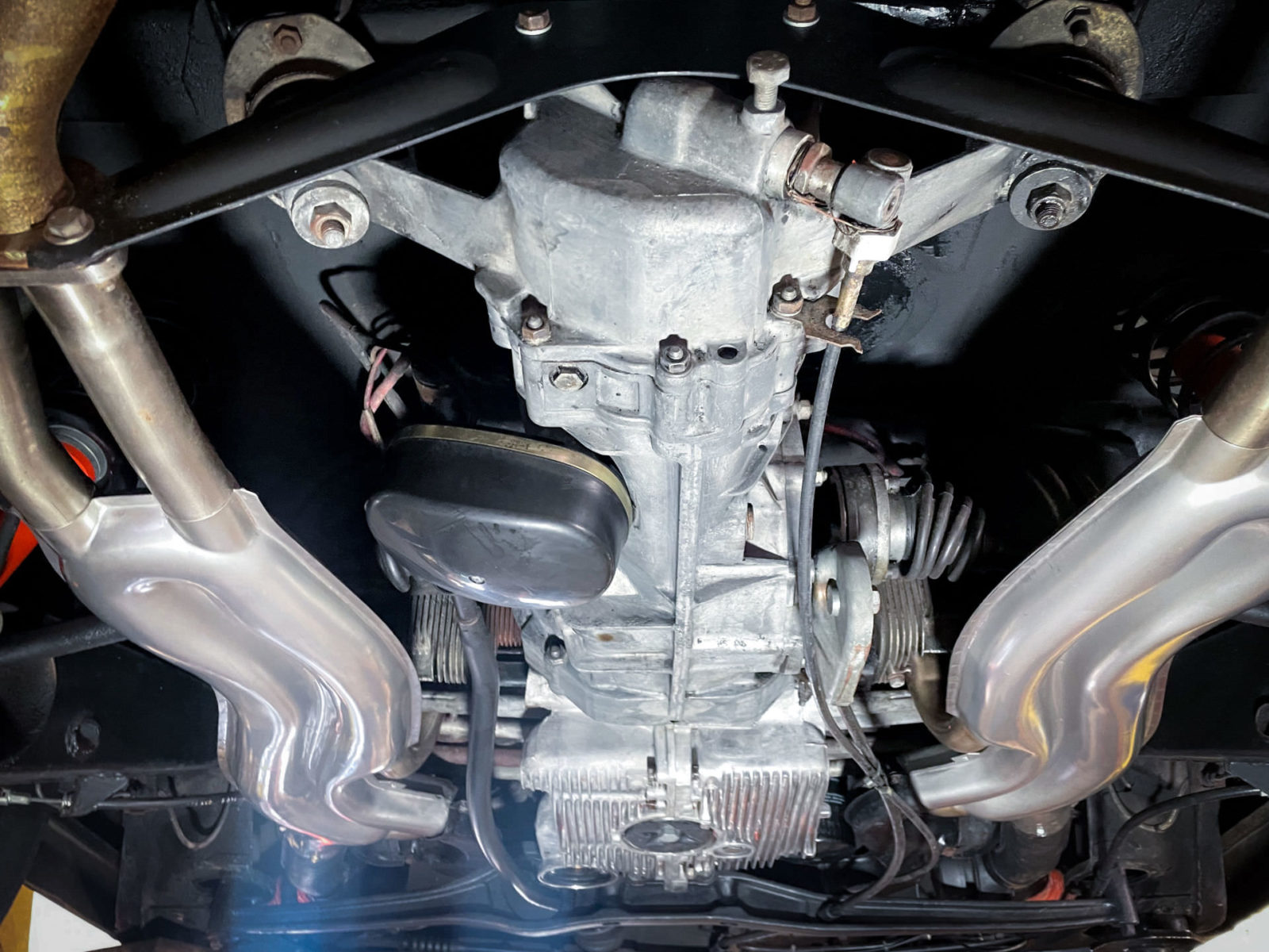 "The Forgotten Porsche" - A 1974 Porsche 914 5-Speed