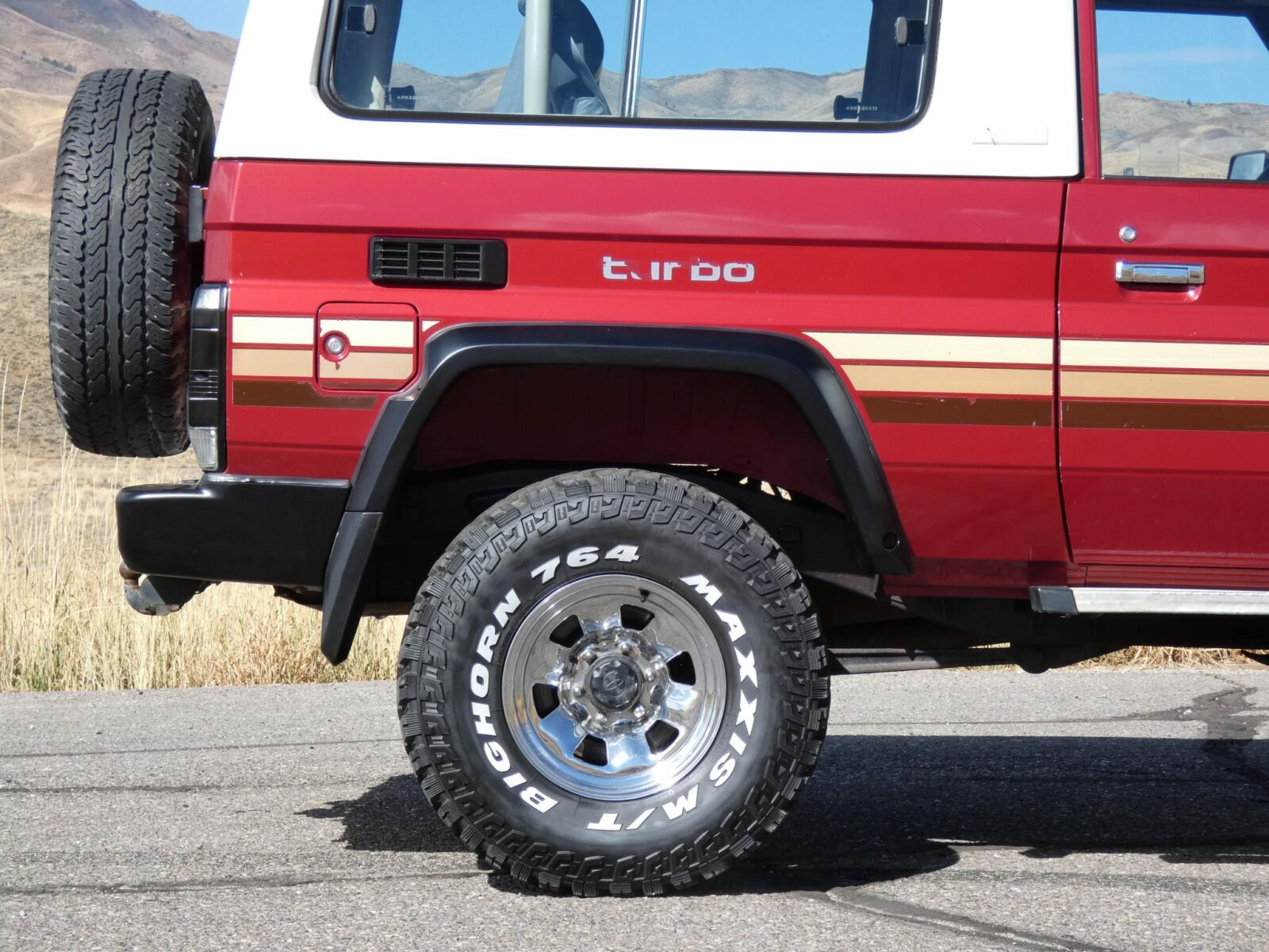 Original Survivor: A Toyota Land Cruiser LJ73 LX Turbodiesel 5-Speed