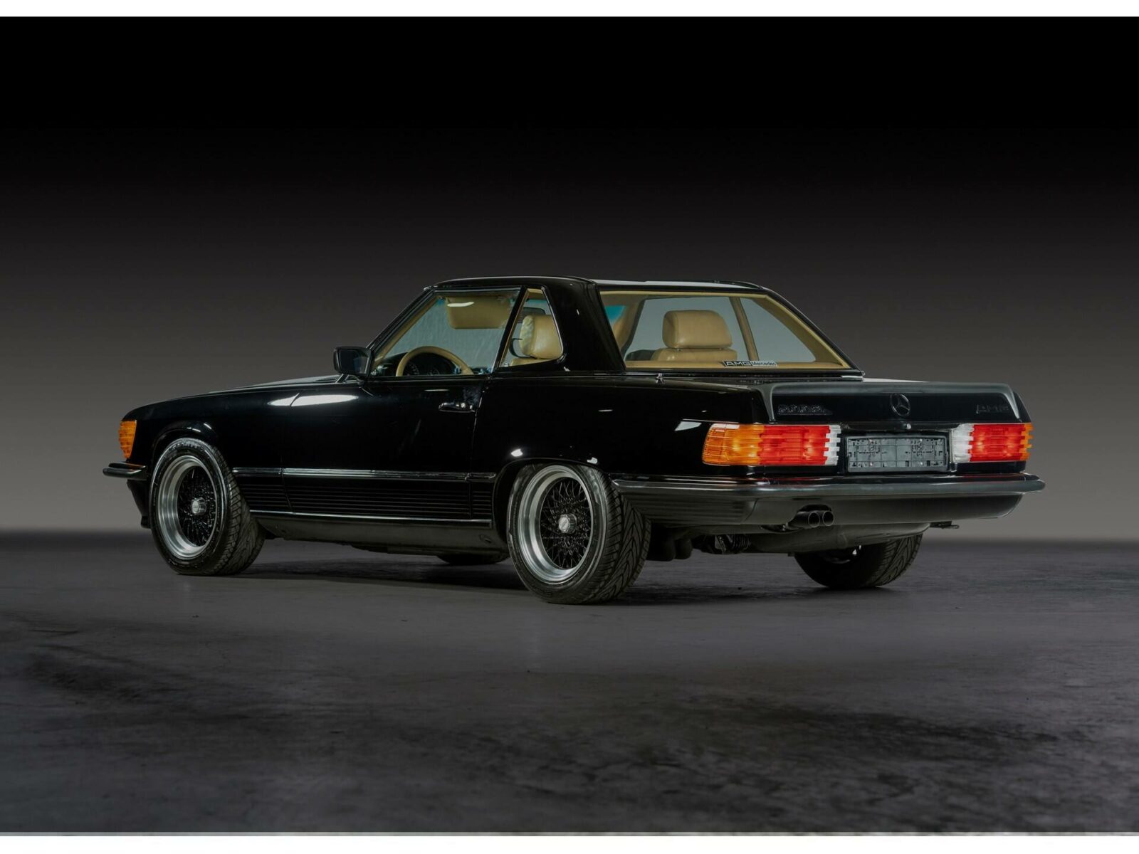 The Mighty Mercedes-Benz 500 SL AMG 5.0