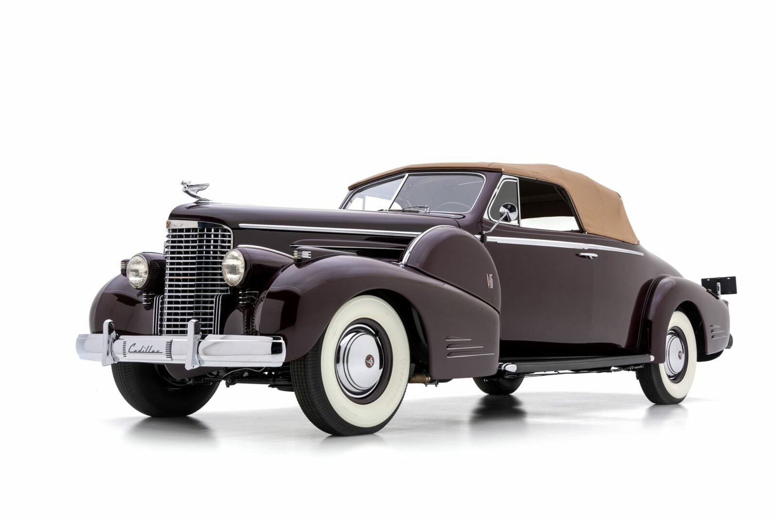 The World's First Production V16: The Cadillac Sixteen