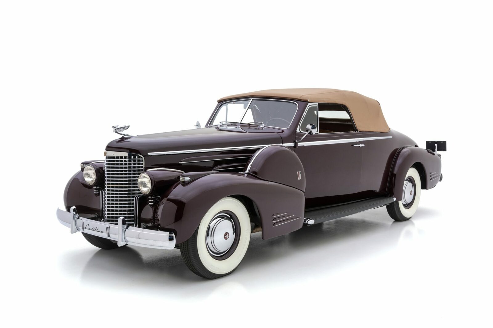 The World's First Production V16: The Cadillac Sixteen