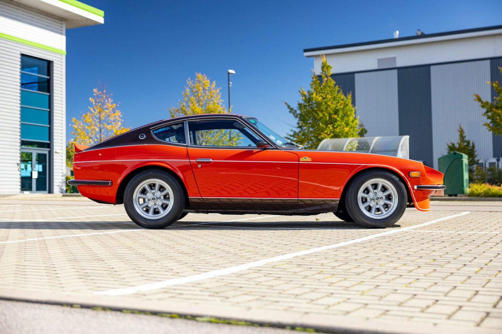 There's A Uncommon Datsun 240Z “Tremendous Samuri” For Sale - BestMotoSport