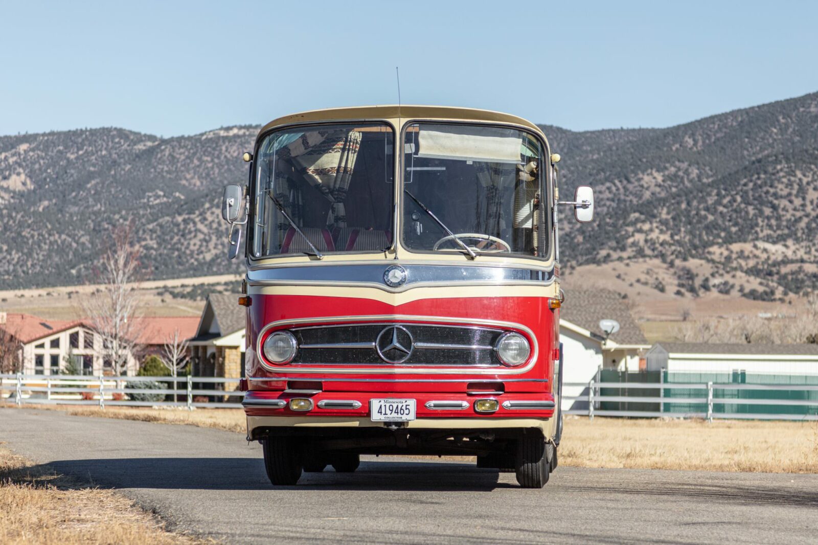 Retro Motorhome: A Converted 1961 Mercedes-Benz O321H