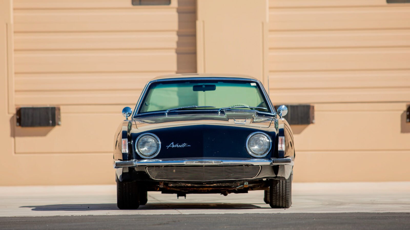 Studebaker Avanti "The World's Fastest Production Car"