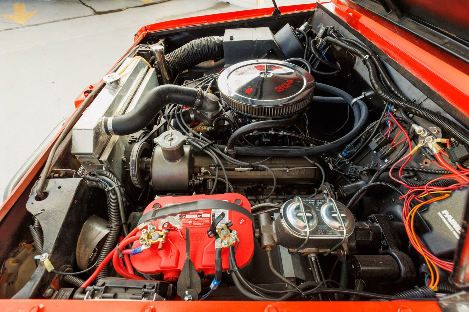 Restomod 304 V8: International Harvester Scout 800B