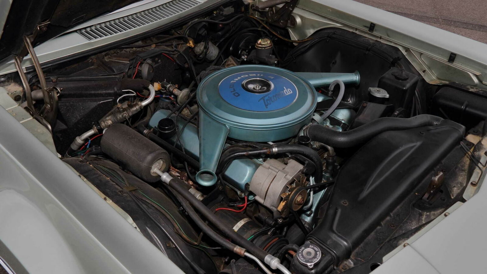 The Revolutionary 1966 Oldsmobile Toronado