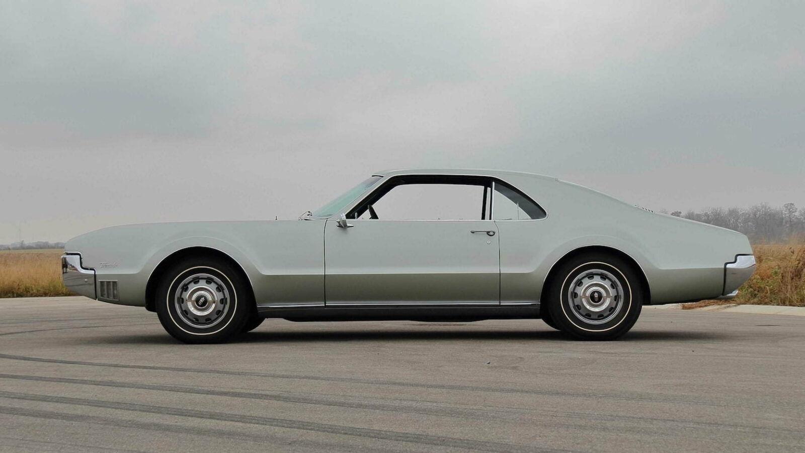The Revolutionary 1966 Oldsmobile Toronado