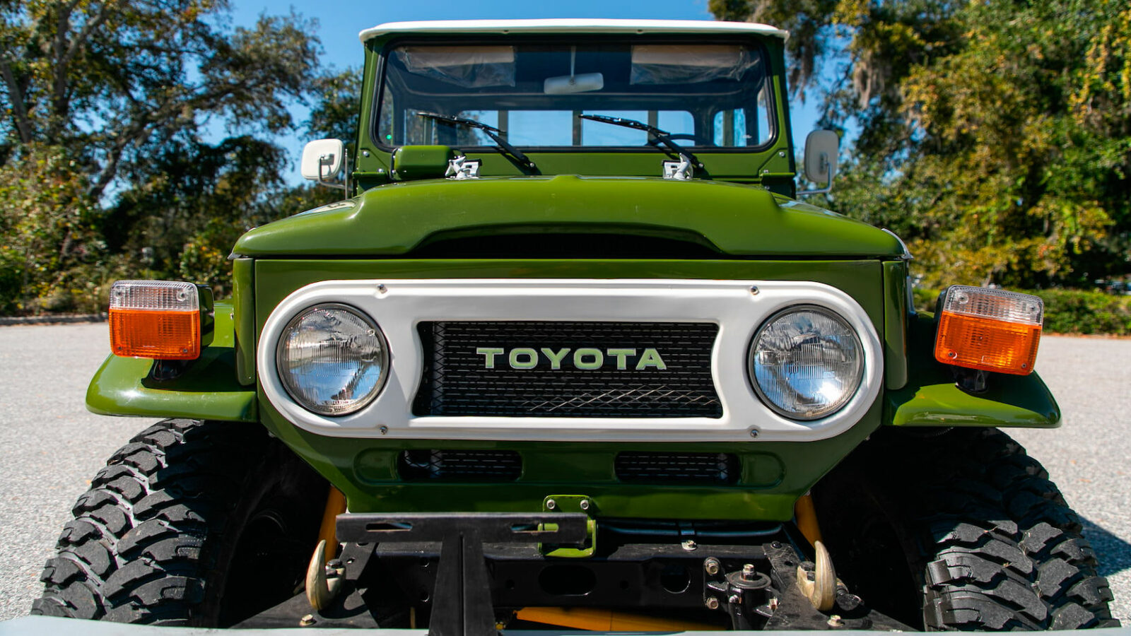 Bulletproof 4x4 Legend: A 1976 Toyota Land Cruiser FJ45 Pickup Truck