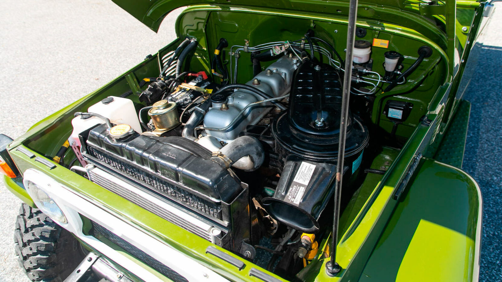 Bulletproof 4x4 Legend: A 1976 Toyota Land Cruiser FJ45 Pickup Truck