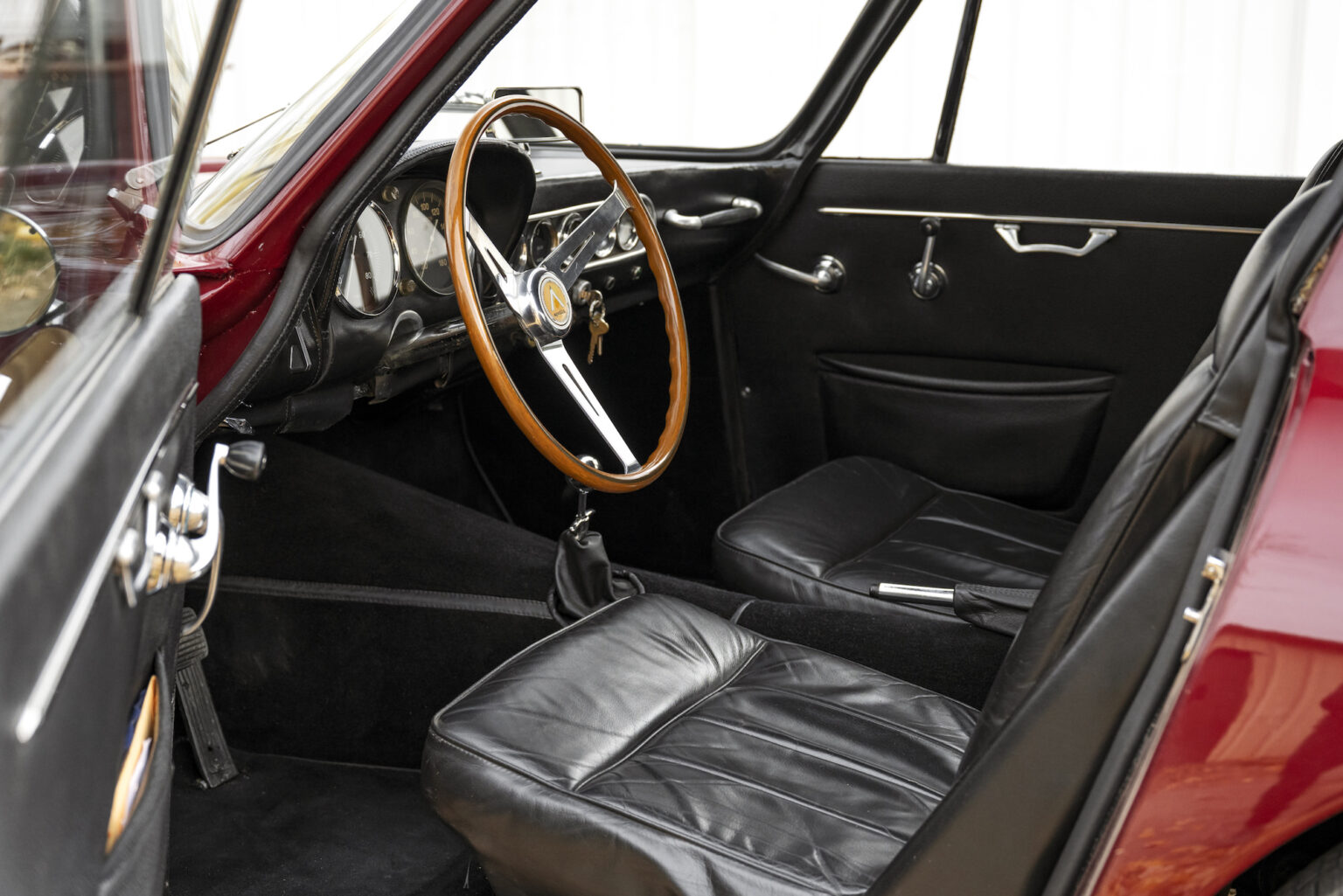 “The American Ferrari” – An Original Apollo 3500GT