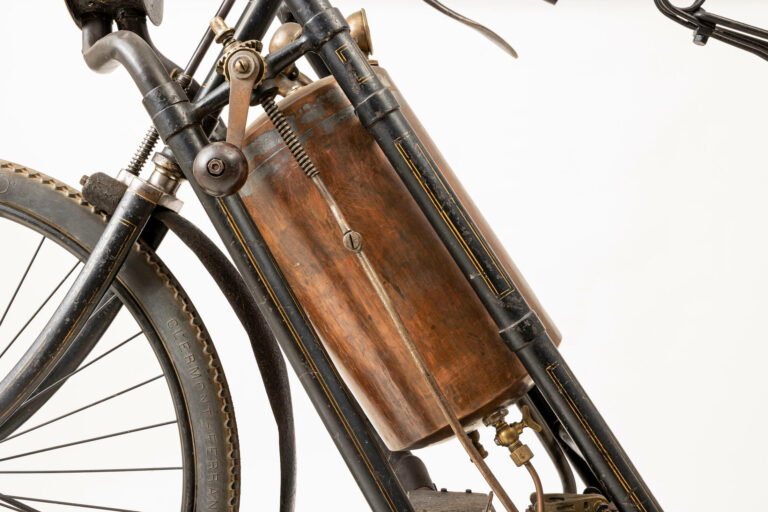 The World's First Production Motorcycle: The 1894 Hildebrand & Wolfmüller