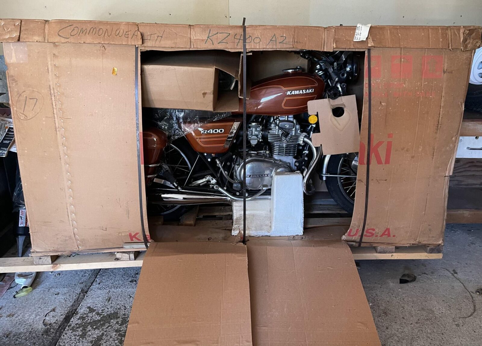 In The Factory Crate For 46 Years: A 1977 Kawasaki KZ400 Deluxe