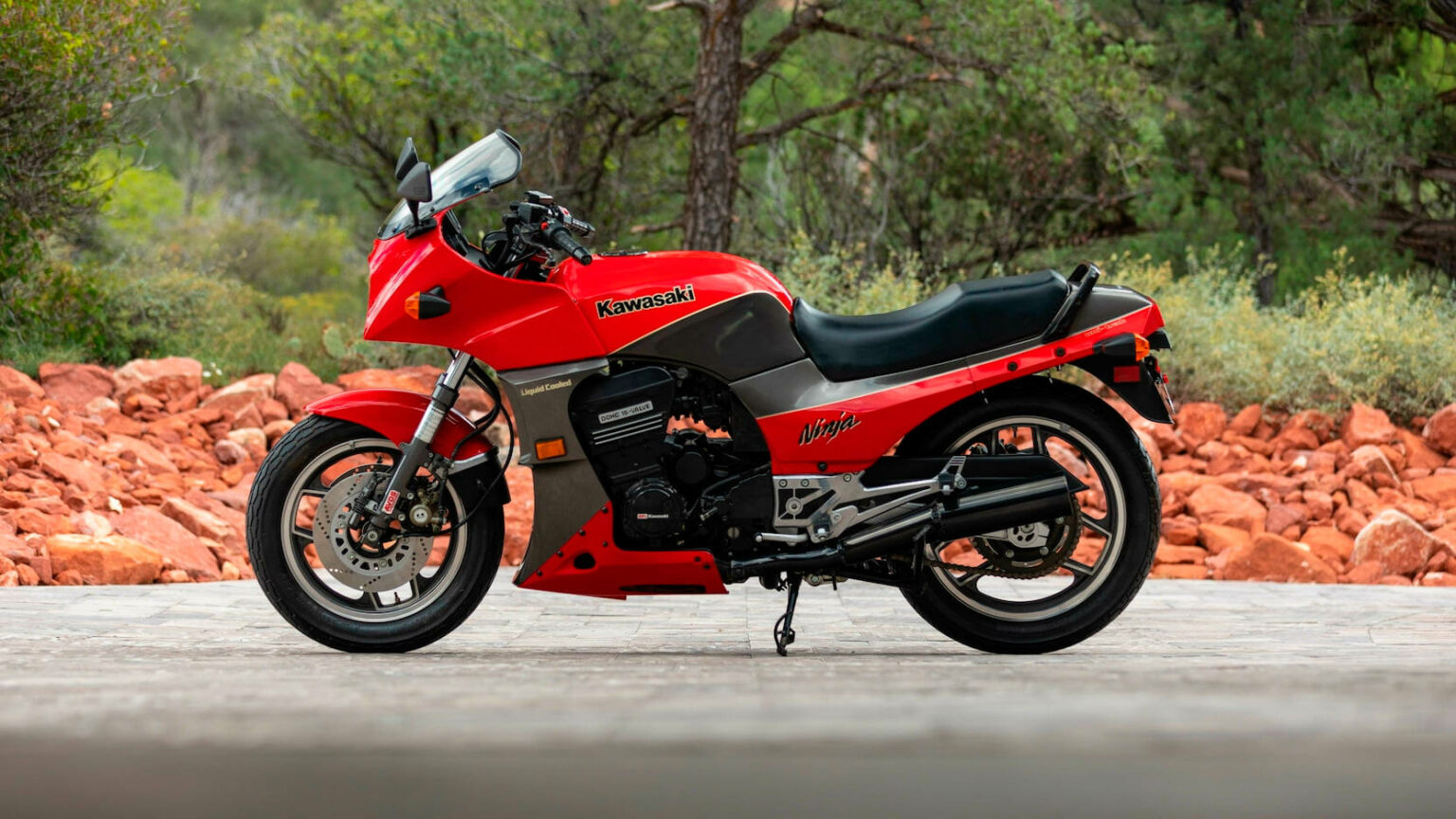 For Sale: Kawasaki Ninja 900 – An Original Pre-Production Model
