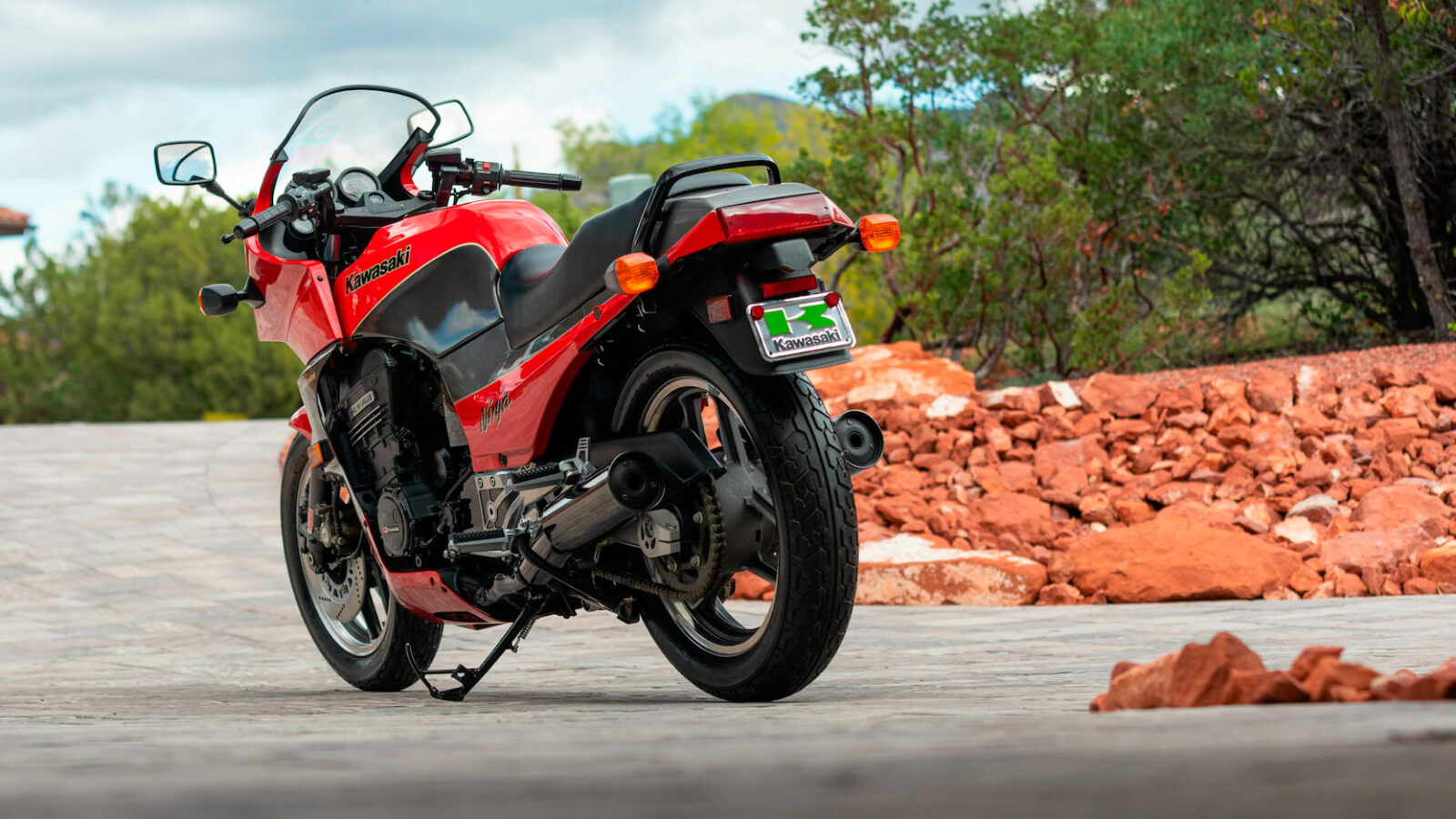 For Sale: Kawasaki Ninja 900 – An Original Pre-Production Model