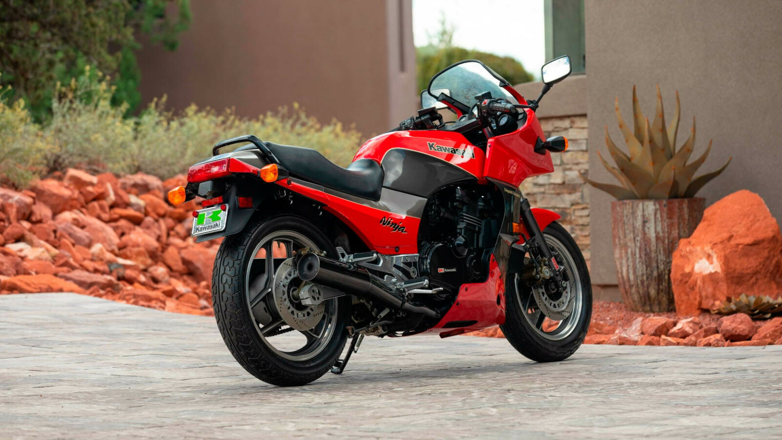 For Sale: Kawasaki Ninja 900 – An Original Pre-Production Model