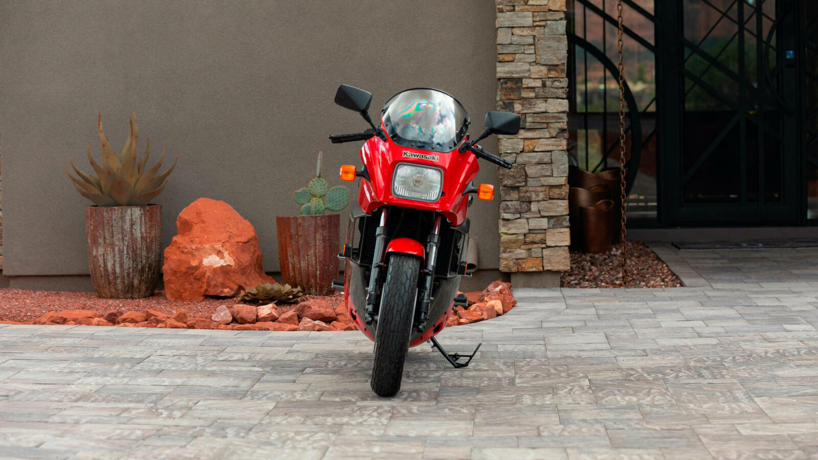 For Sale: Kawasaki Ninja 900 – An Original Pre-Production Model