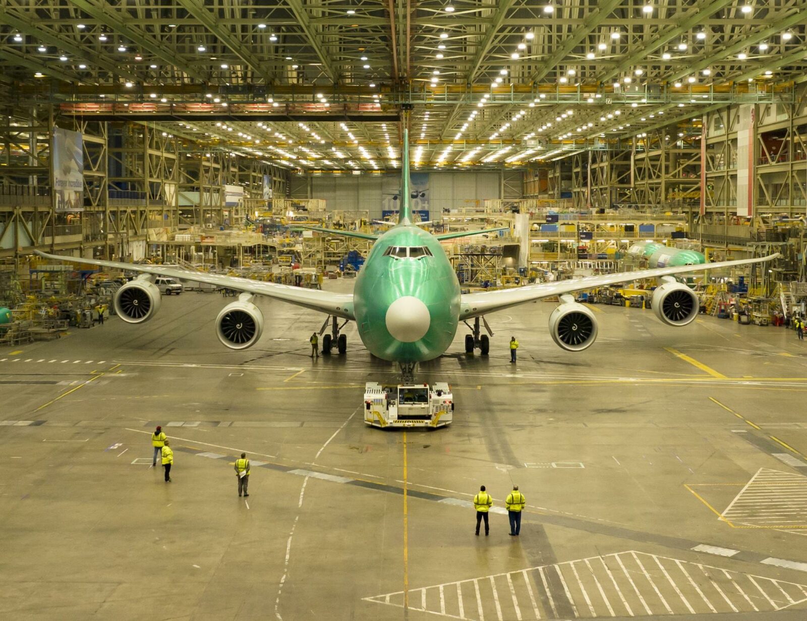 The Last Boeing 747 Jumbo Jet: End Of An Era