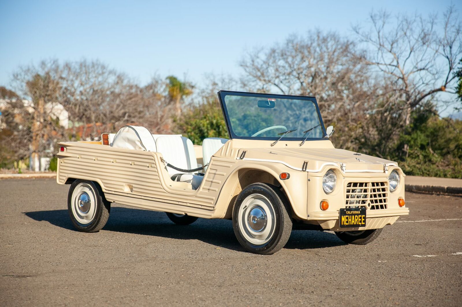 The Citroën Méhari: An Unusual Car Designed By A WWII Fighter Ace