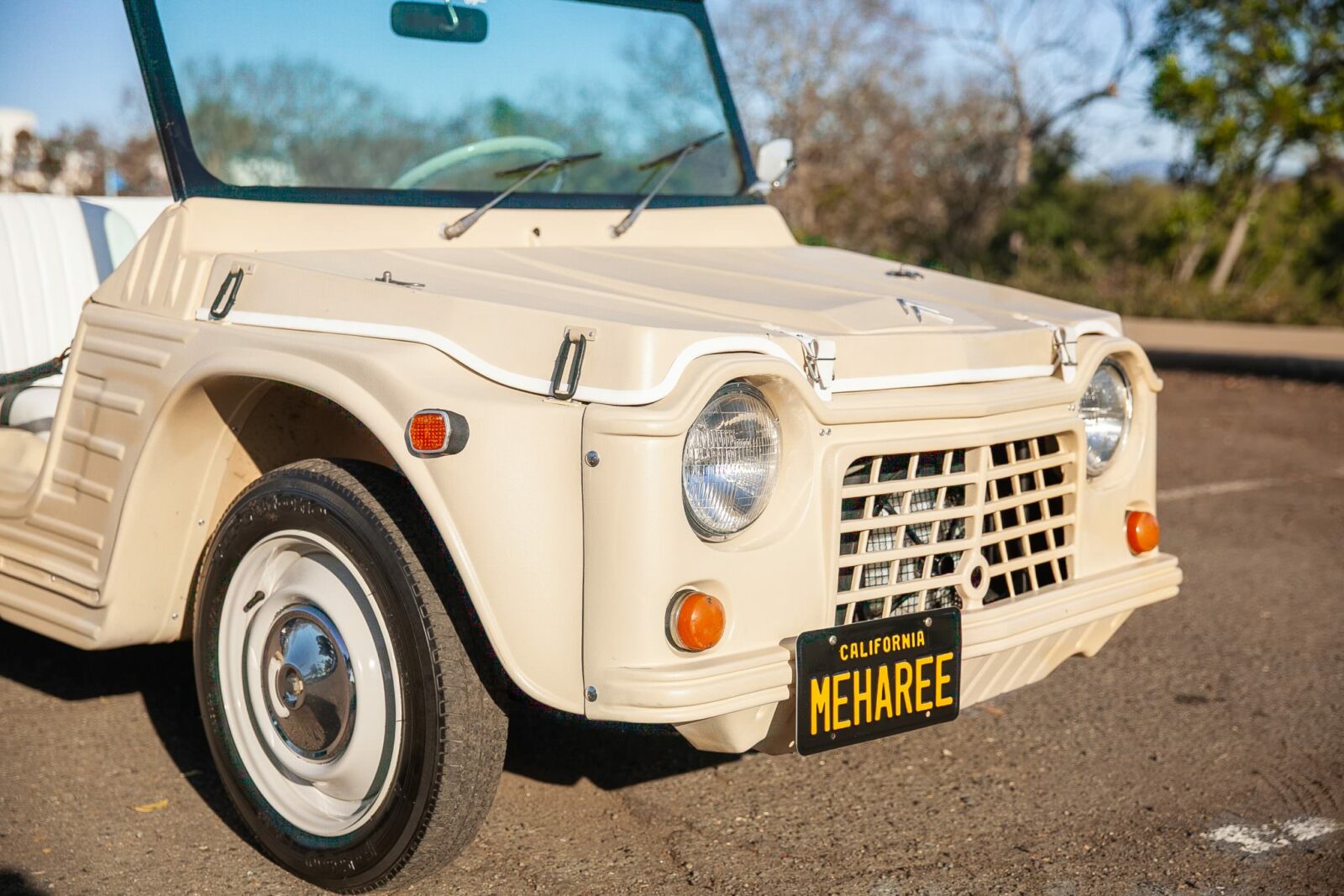 The Citroën Méhari: An Unusual Car Designed By A WWII Fighter Ace