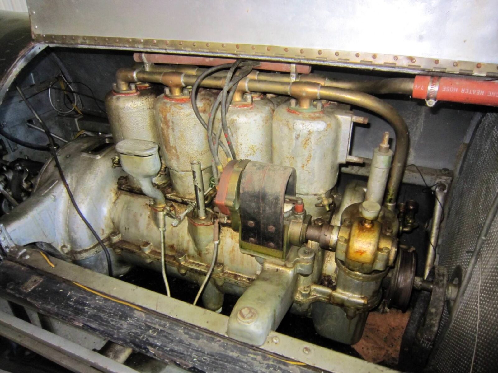 A Locomotive For The Road: This Is The 1902 Sterand Loco